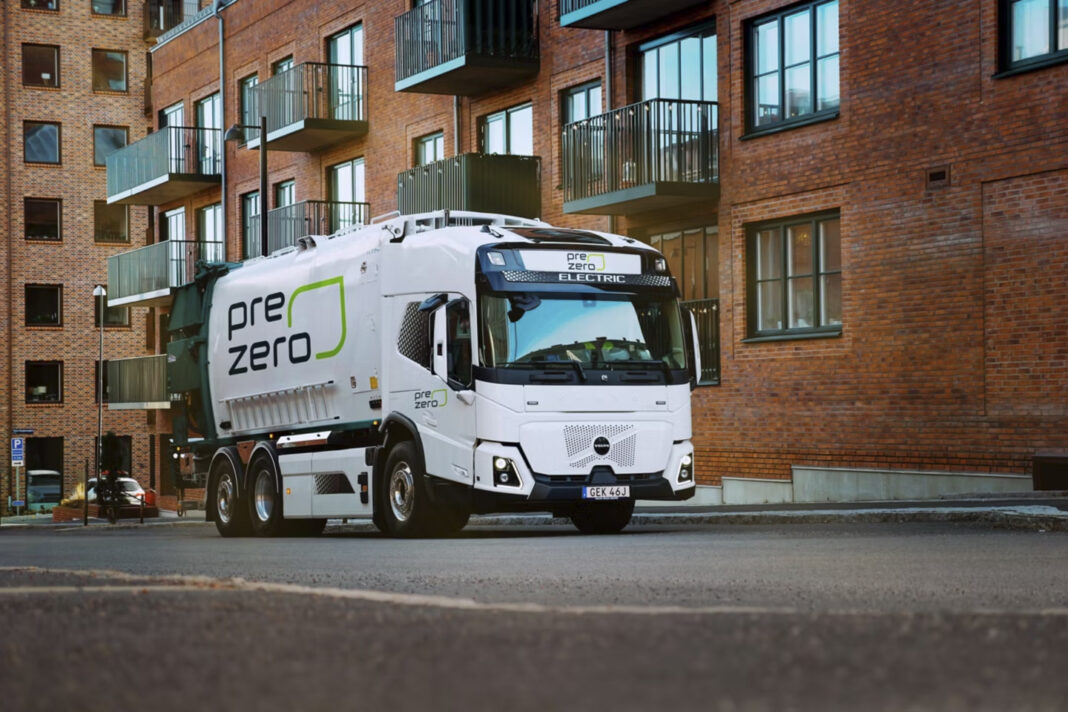 PreZero bestelt 35 elektrische Volvo-trucks voor Zweedse ...