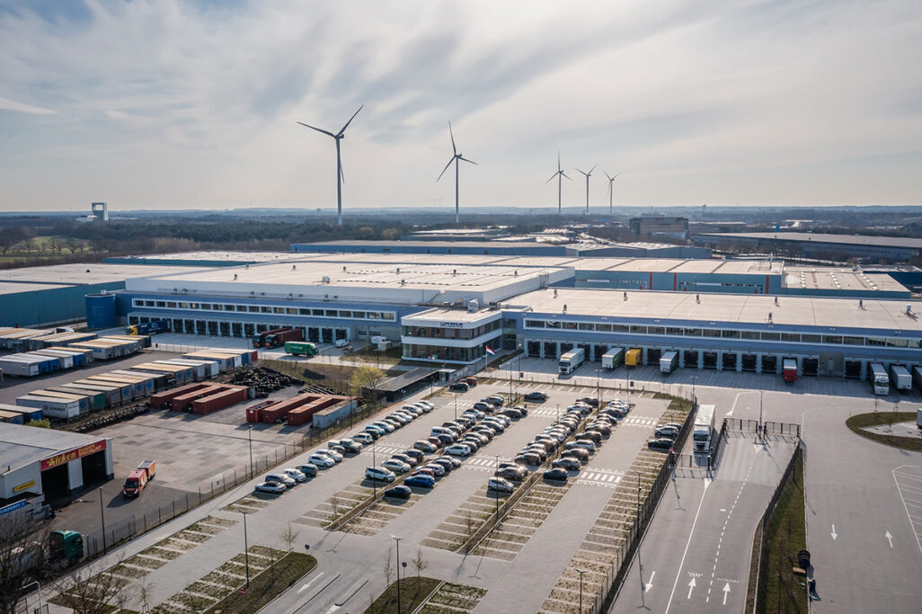 Rhenus Groep opent officieel duurzaam logistiek centrum in Venlo ...