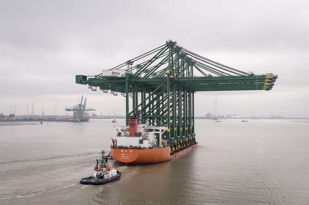 PSA Antwerp ontvangt vijf nieuwe mega STS-kranen op Europa Terminal ...