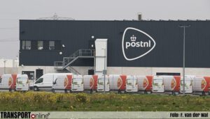 Groter verlies voor PostNL terwijl postvolume verder slinkt | Transport ...